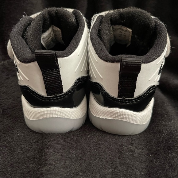 Shaq | Shoes | Shaquille Oneal Shaq High Top Sneaker Baby Basketball ...